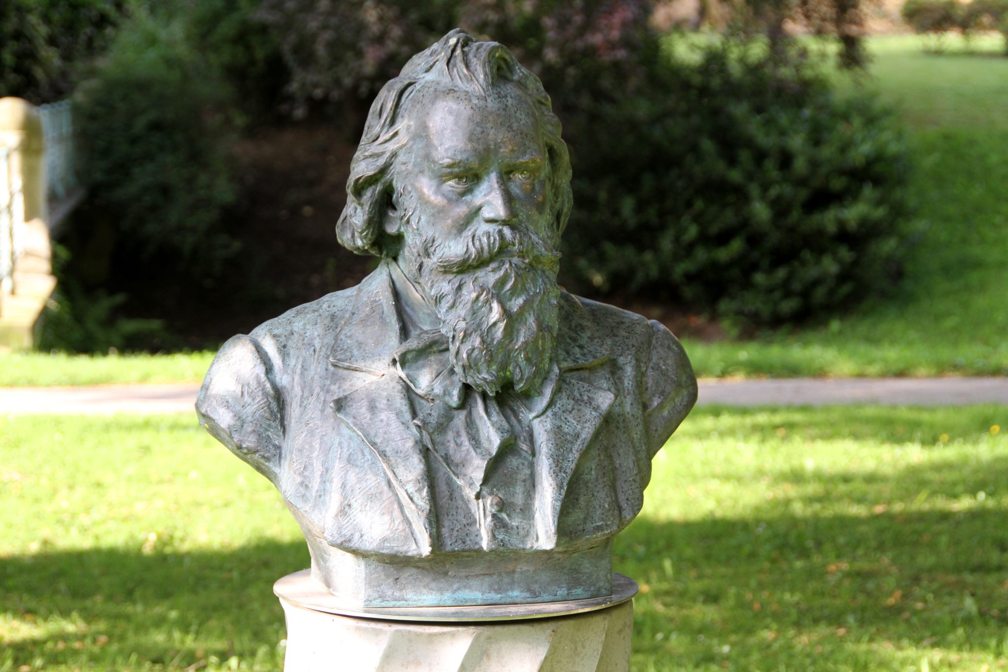 Johannes Brahms German Composer, Symphonies, Lieder - Theclockend.com